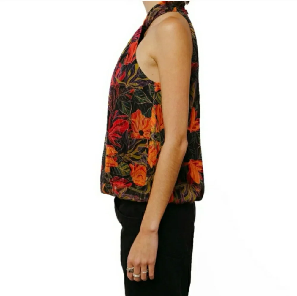 Ciebon | Tops | Ciebon Gisele Twist Neck Halter Sidenote Blouse Size M ...